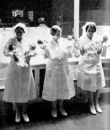 Dreamland 1906 - Baby Incubators